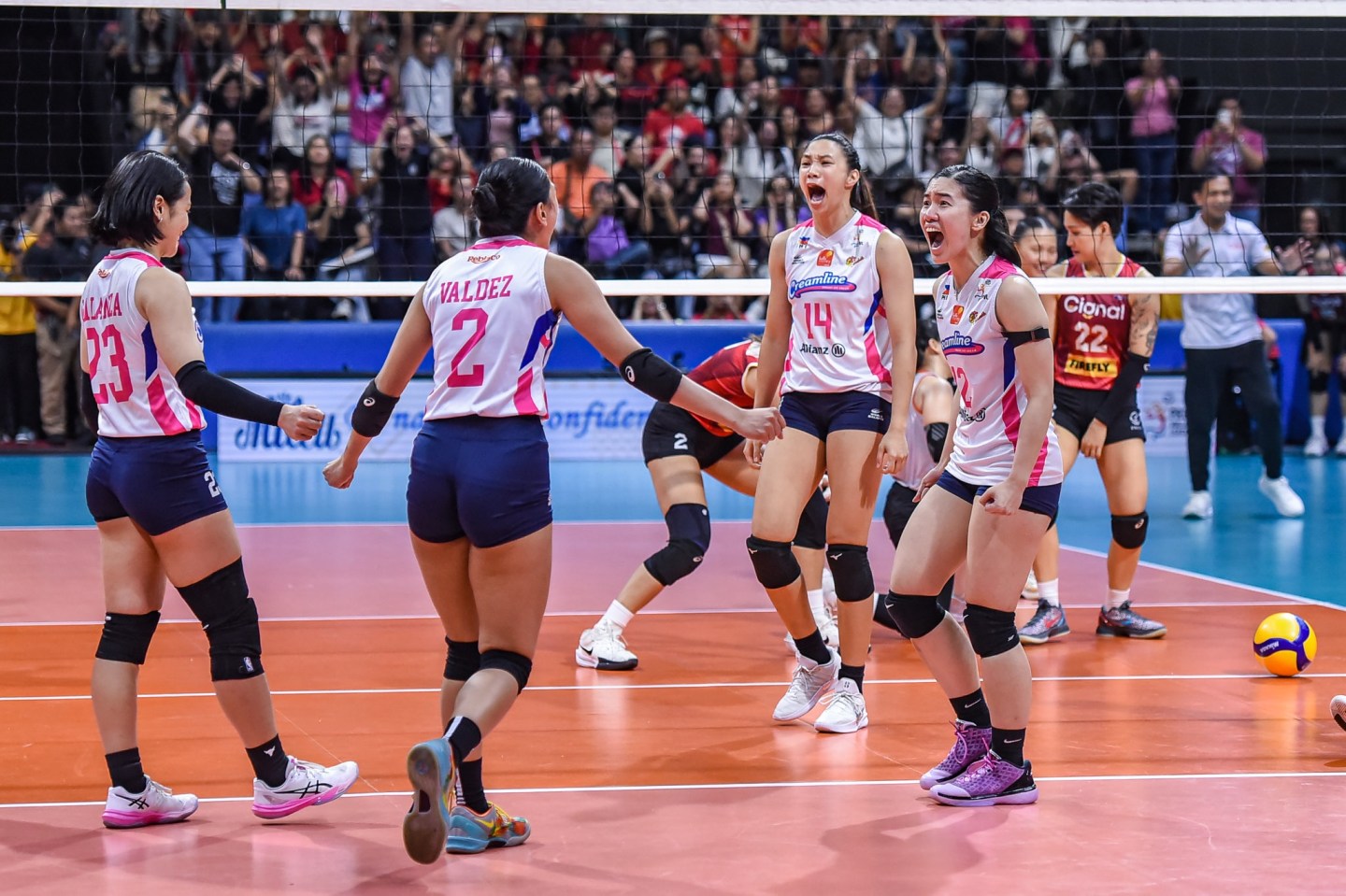 Creamline Reigns Supreme!!! – Color My World